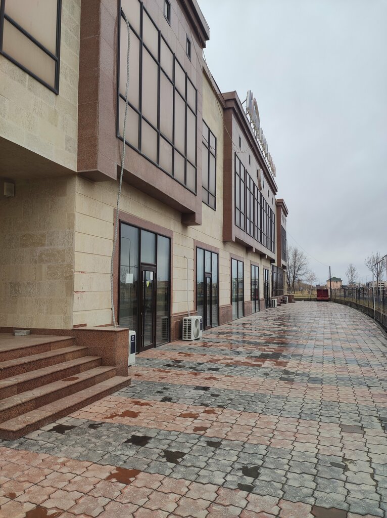 Banka Otbasy Bank, Türkistan, foto