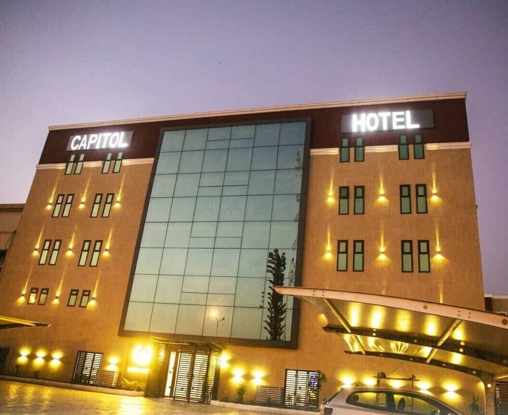 Otel Capitol Hôtel, Abican, foto