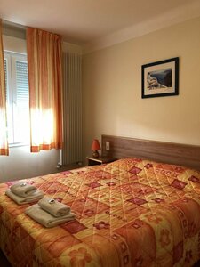 Hôtel La Diligence (Auvergne-Rhône-Alpes, Haute-Loire, Arrondissement du Puy-en-Velay, Le Brignon, C1), otel