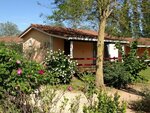 Le Hameau des Genêts (Occitanie, Aveyron, Arrondissement de Millau, Montlaur, Route de Briols), tatil köyleri
