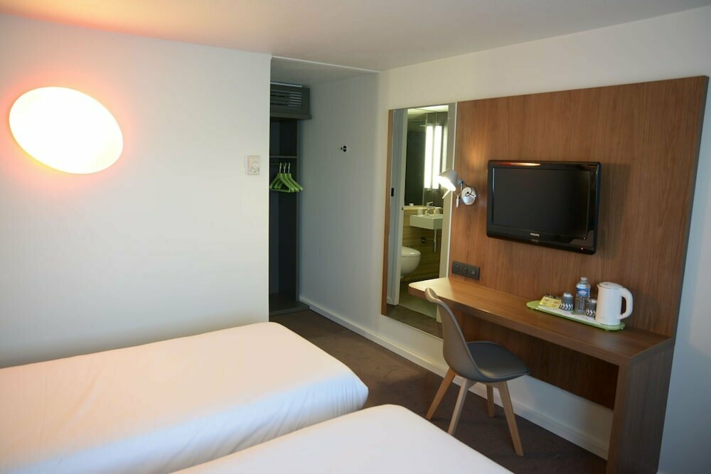 Otel Hotel Campanile Sete - Balaruc, , foto
