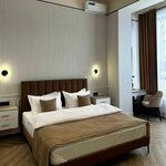 Five hotel (Ál-Farabı dańǵyly No:46, Esıl audany), otel  Astana'dan