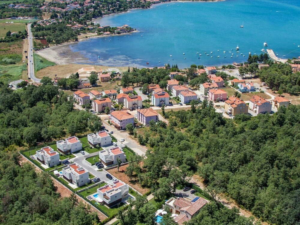 Otel Luxurious Villa Novigrad With Swimming Pool, Dünya, foto