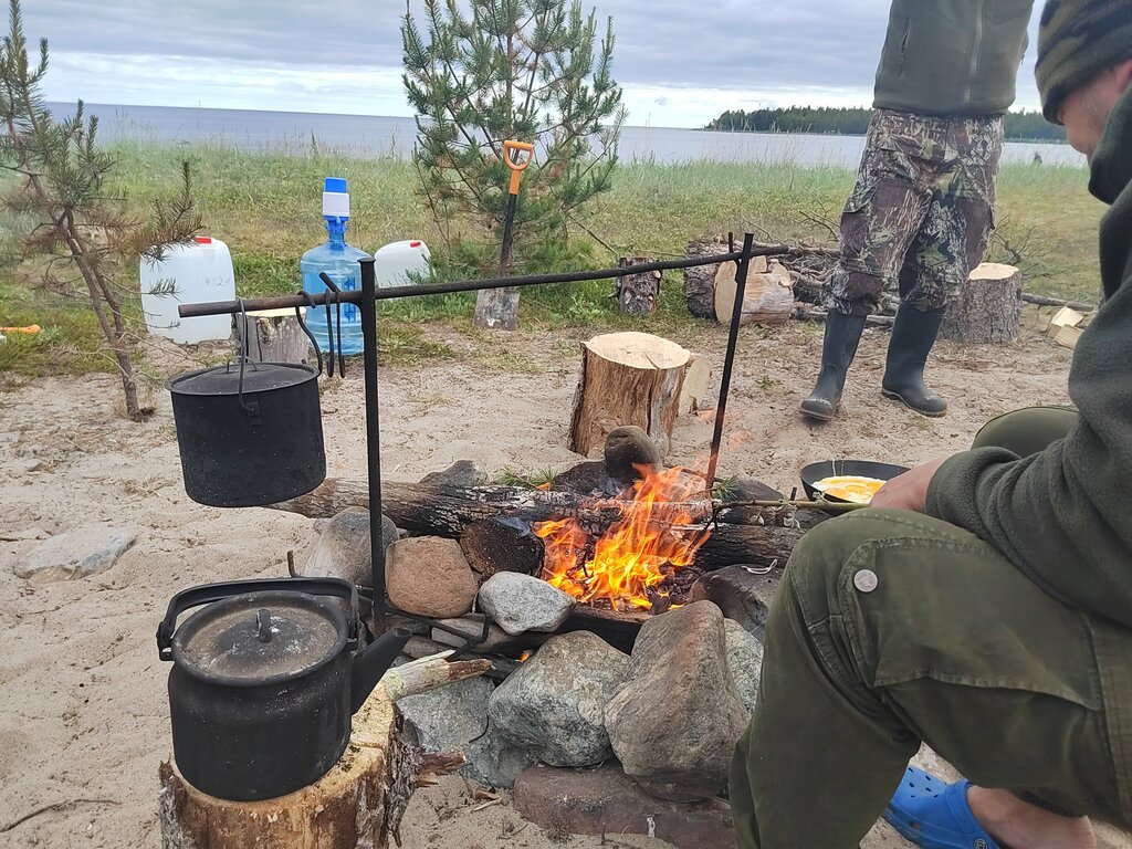 Pınar, çay Spring, stream, Murmanskaya oblastı, foto