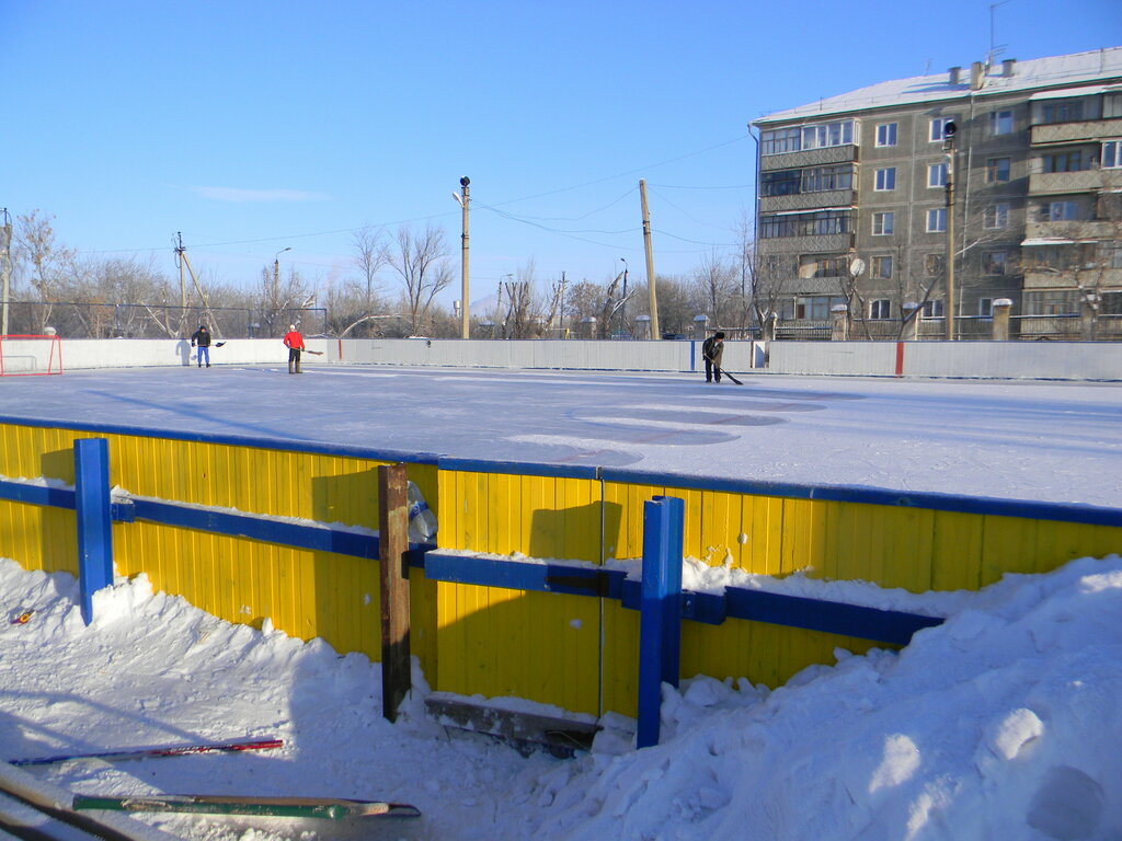 Spor alanı Спортплощадка, Magnitogorsk, foto
