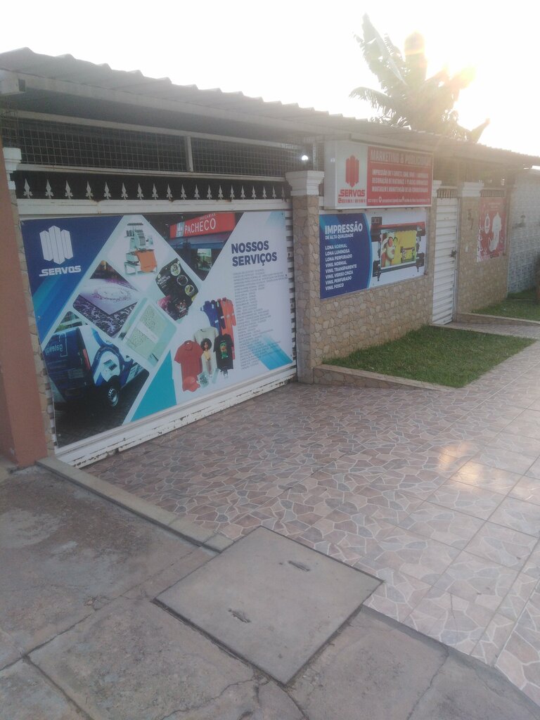 Tasarım stüdyoları Gráfica Três Servos, Loanda, foto