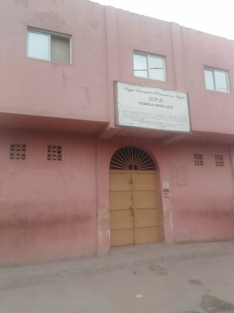 Protestan kilisesi Igreja Evangélica Pentecostal em Angola, Loanda, foto