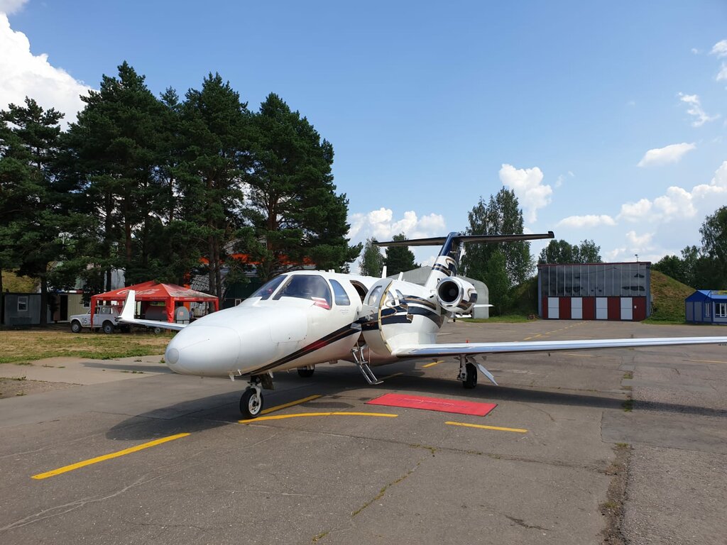 Helitaksiler Jet Travel Club, Jukovski, foto