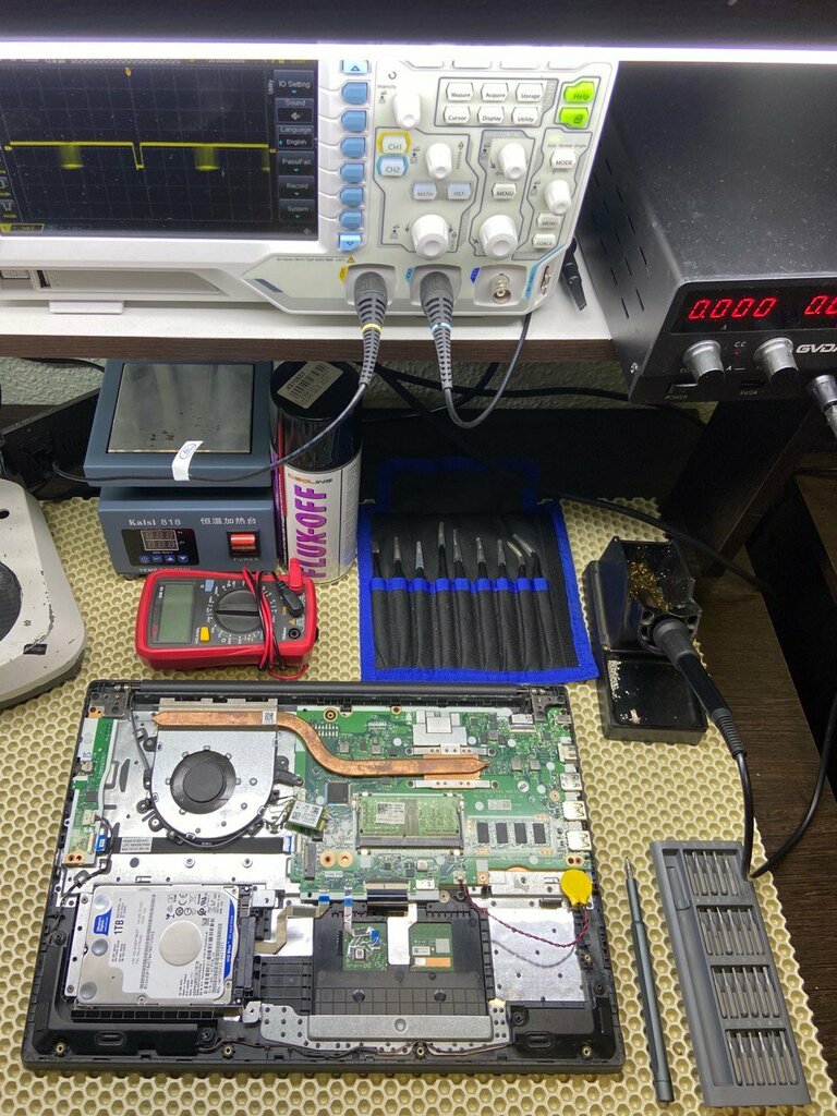 Bilgisayar teknik servisleri Tech Secret, Saint‑Petersburg, foto