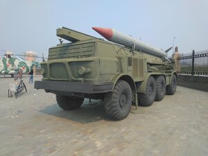 Пусковая установка 9П113 оперативно-тактического ракетного комплекса 9К52 Луна-М образца 1964 года (Sverdlovsk Region, Verkhnyaya Pyshma), teknoloji anıtı  Verhniaya Pyşma'dan