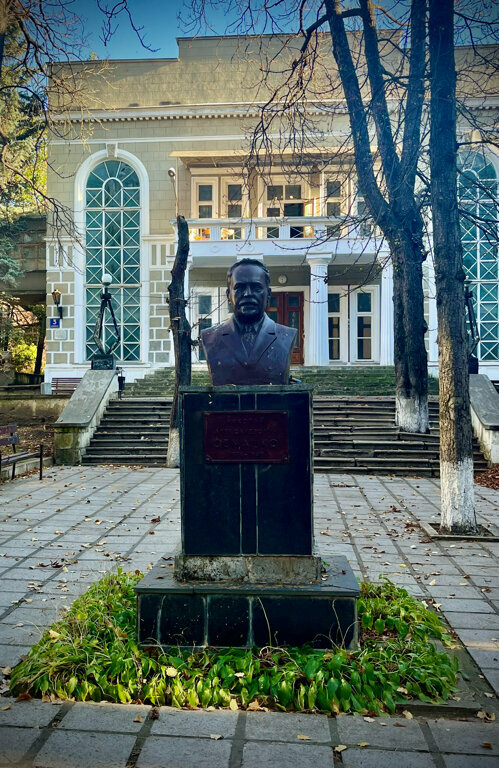 Anıt, heykel Н.А. Семашко, Kislovodsk, foto