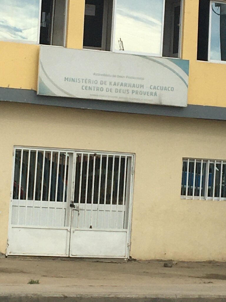 Protestan kilisesi Centro Deus Proverá, Loanda, foto