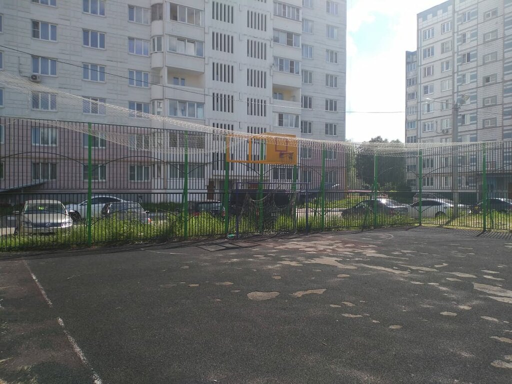 Spor alanı Комплексная площадка, Klin, foto