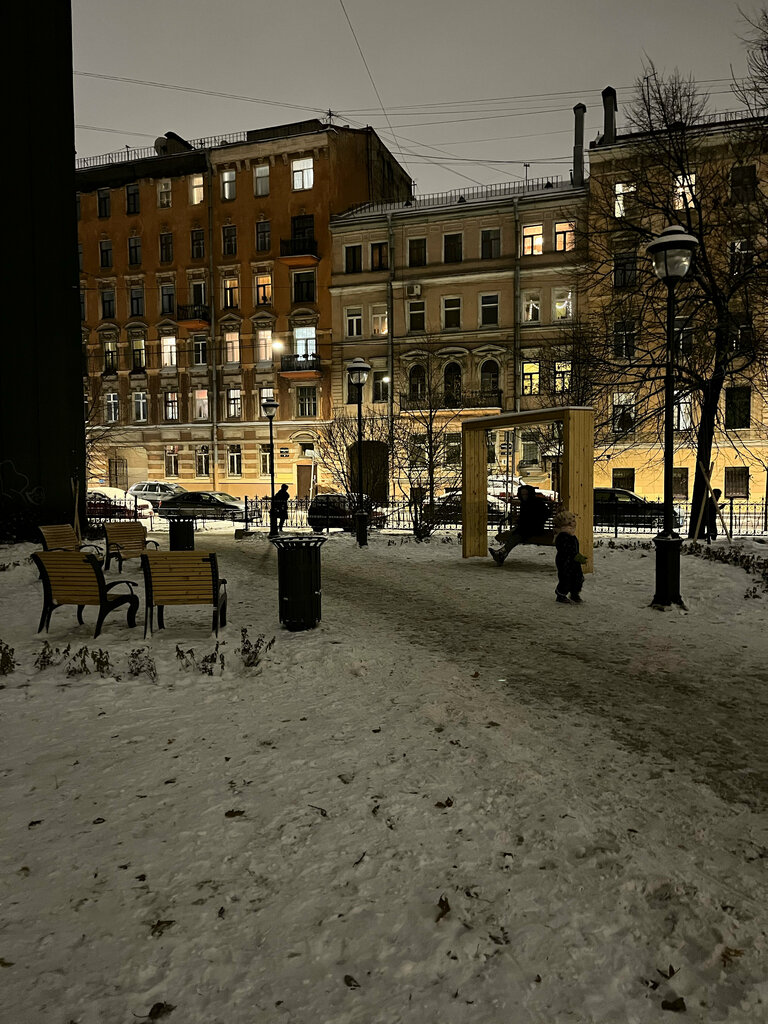 Meydan Сквер Лидии Клемент, Saint‑Petersburg, foto
