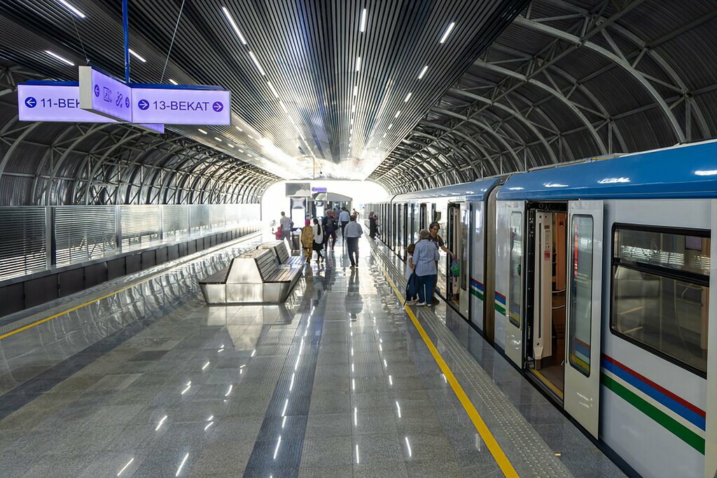 Metro istasyonu 12. Beket, Taşkent, foto