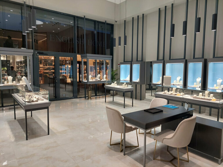 Kuyumcular Roberto Bravo, Taşkent, foto