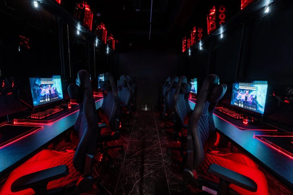 Bilgisayar kulübü F5, Moskova, foto