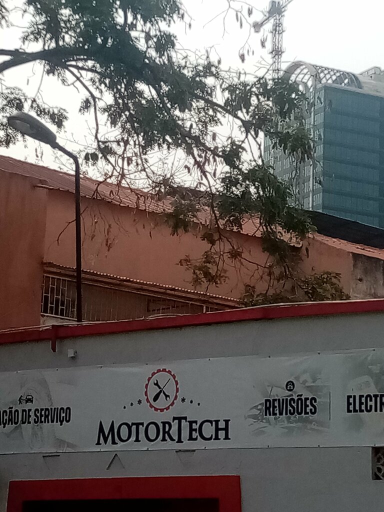 Otomobil servisi Motor tech, Loanda, foto