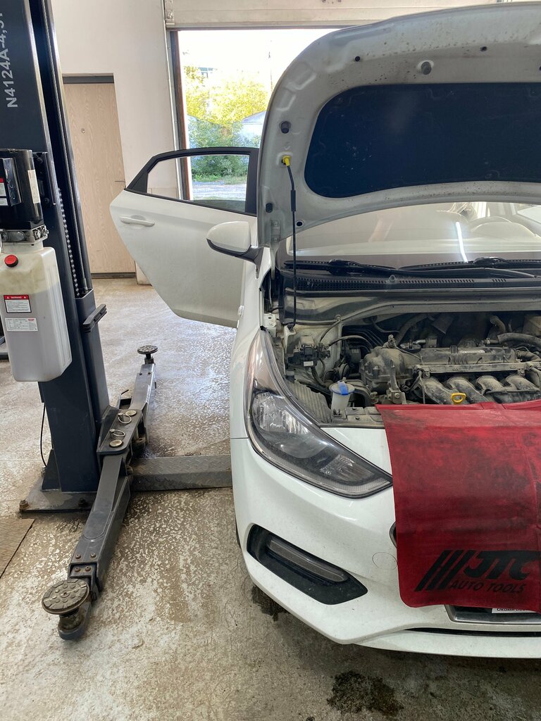 Otomobil servisi Автосервис, Yekaterinburg, foto