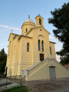 Церковь Димитрия Солунского (Belgrade County, Zemun, Sibinjanin Janka Street, 1A), ortodoks kiliseleri  Belgrad'dan