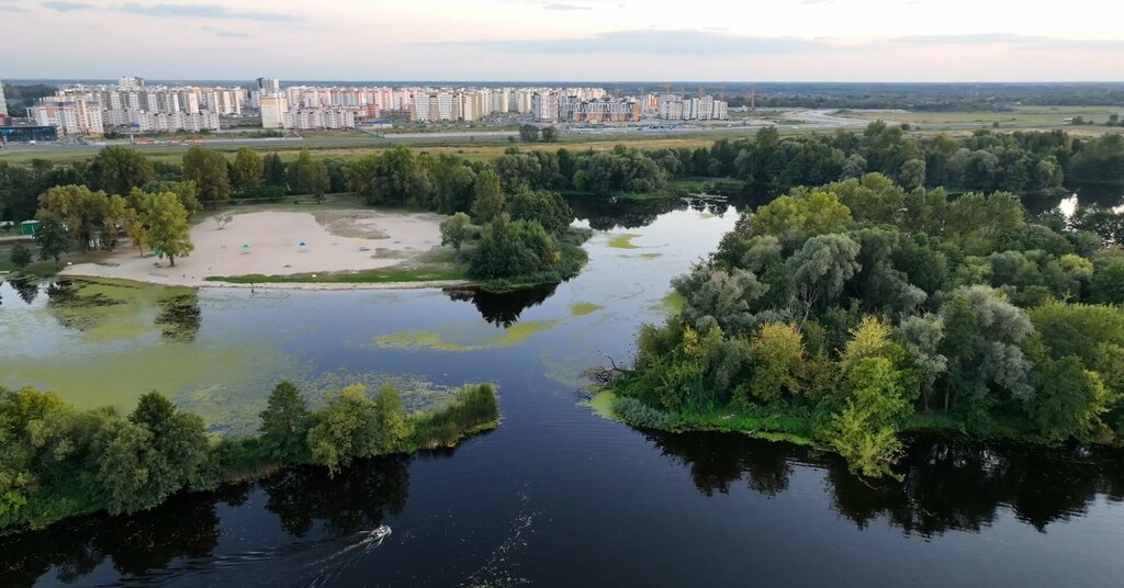 Plaj Центральный левобережный пляж, Brest, foto