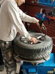 На Колёсах (mikrorayon Aeroport No:15/1), oto lastik tamiri  Uray'dan