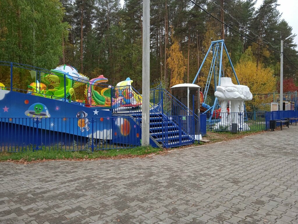 Atraksiyon Весёлые горки, Perm, foto