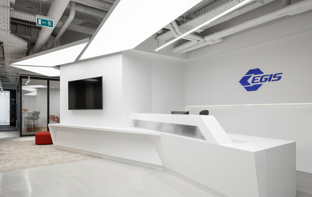 i̇laç firmaları Egis, Moskova, foto