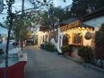 Zirinj (Jafar Khandan Street No:198A), restoran  Bakü'den
