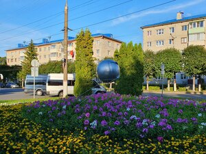 Первому искусственному спутнику Земли (Chuvash Republic, Cheboksary Urban District, Leninskiy District), park, sokak heykeli  Cheboksary'den