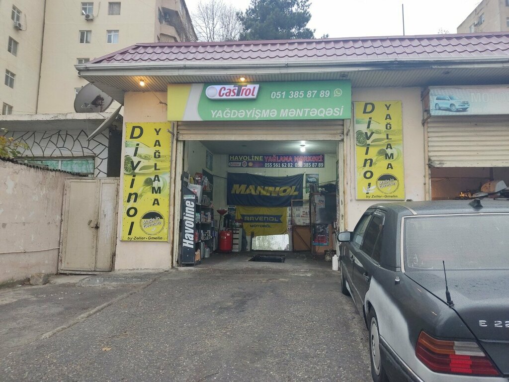 Express yağ değişim noktası Yağdəyişmə Məntəqəsi, Bakü, foto