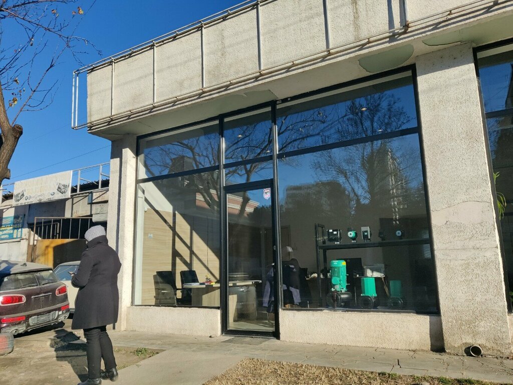 Sanayi ekipmanları firmaları Katalizatorebis servisi, Tiflis, foto