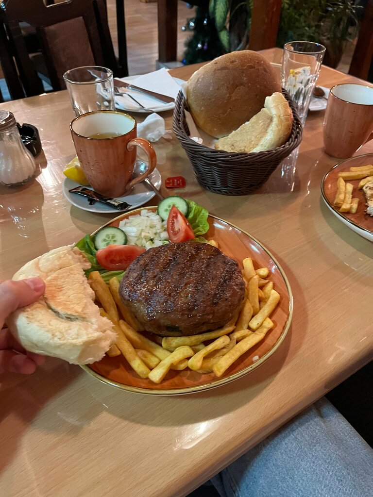 Restoran Serdar, Dünya, foto