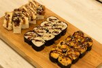 Koshki Sushki (ulitsa Mira No:29), suşi restoranı  Shakhtyorsk'tan