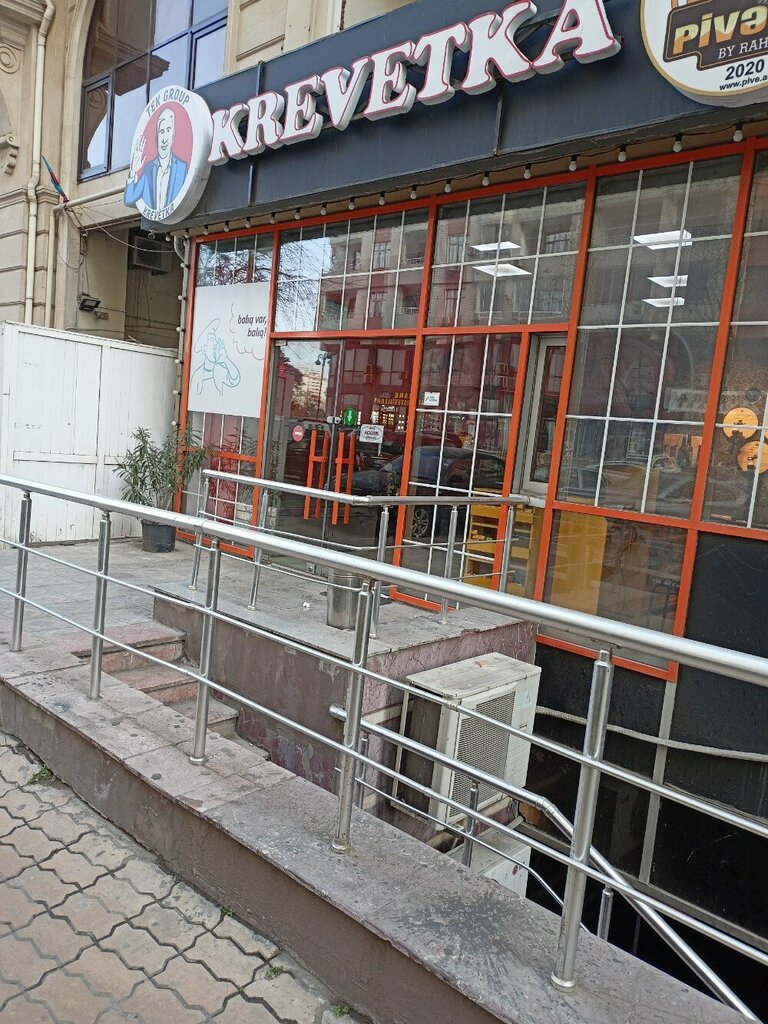 Balık ve deniz ürünleri Tek Group Krevetka, Bakü, foto