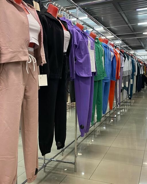 Giyim mağazası MEGAplanet, Kökşetav, foto