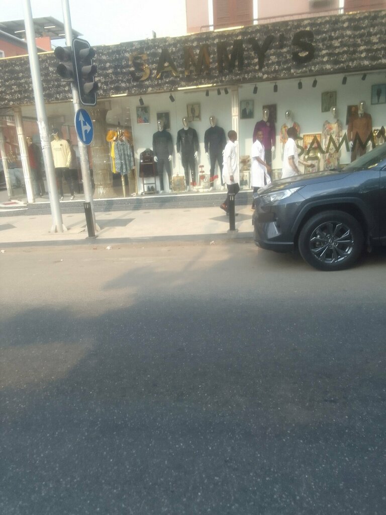 Giyim mağazası Smma's, Loanda, foto