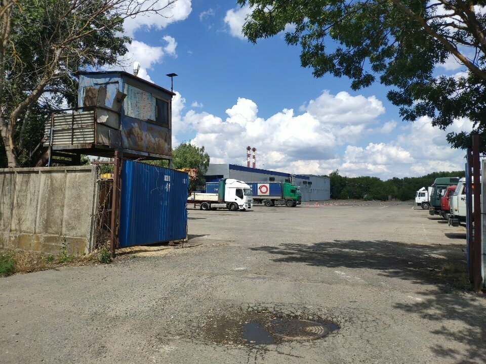 Ticari gayrimenkul alım satımı Kamazovets, Stavropol, foto