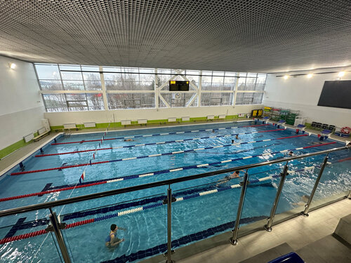 Çok amaçlı spor tesisleri Golfstrim, Monchegorsk, foto