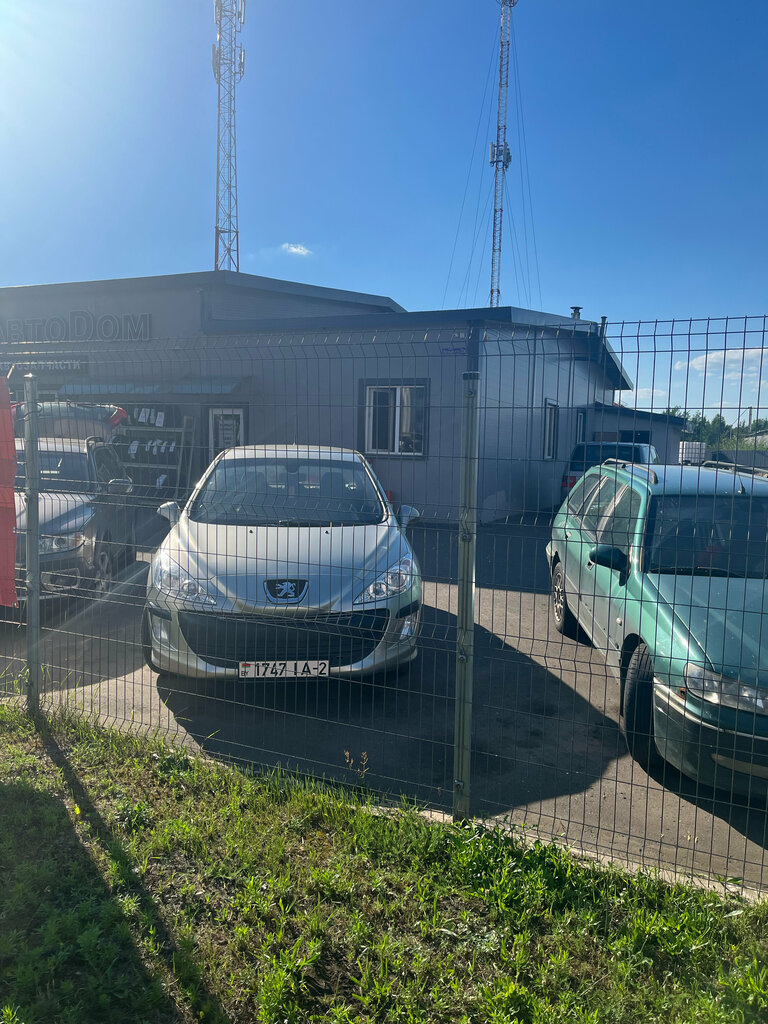 Otomobil servisi АвтоДом, Polotsk, foto