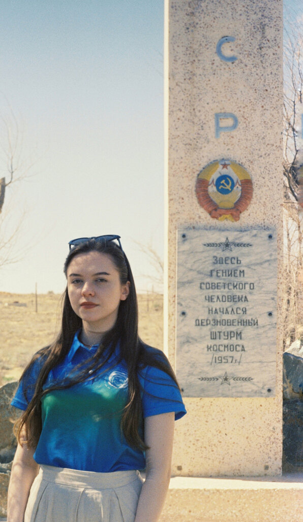 Anıt, heykel Obelisk in Memory of Sputnik-1 Launch, Kızılorda eyaleti, foto