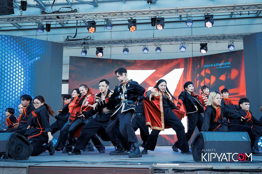 Dans okulları Z1 Dance Studio, Almatı, foto