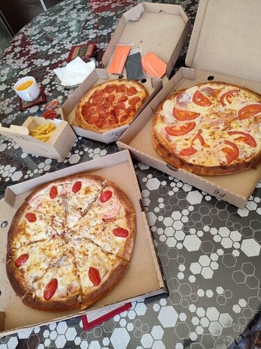 Pizzacılar Dino Pizza, Tayshet, foto