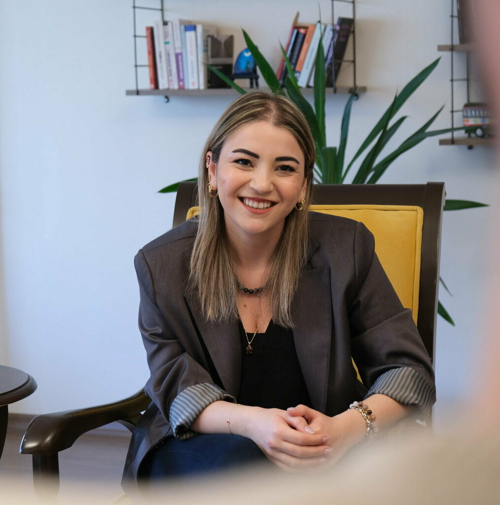 Psikologlar Uzm. Psikolog&Aile Danışmanı Gökçe Gürlek, İzmir, foto