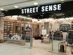 Street Sense (Oktyabrskoy Revolyutsii Street No:362), spor giyim ve ayakkabı  Kolomna'dan
