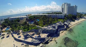 Hotel Dos Playas Faranda Cancun (Quintana Roo, Cancun, Bulevar Kukulcán), otel  Cancun'dan
