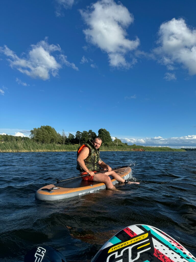 Kiralama noktası Suns Coast, Saint‑Petersburg ve Leningradskaya oblastı, foto