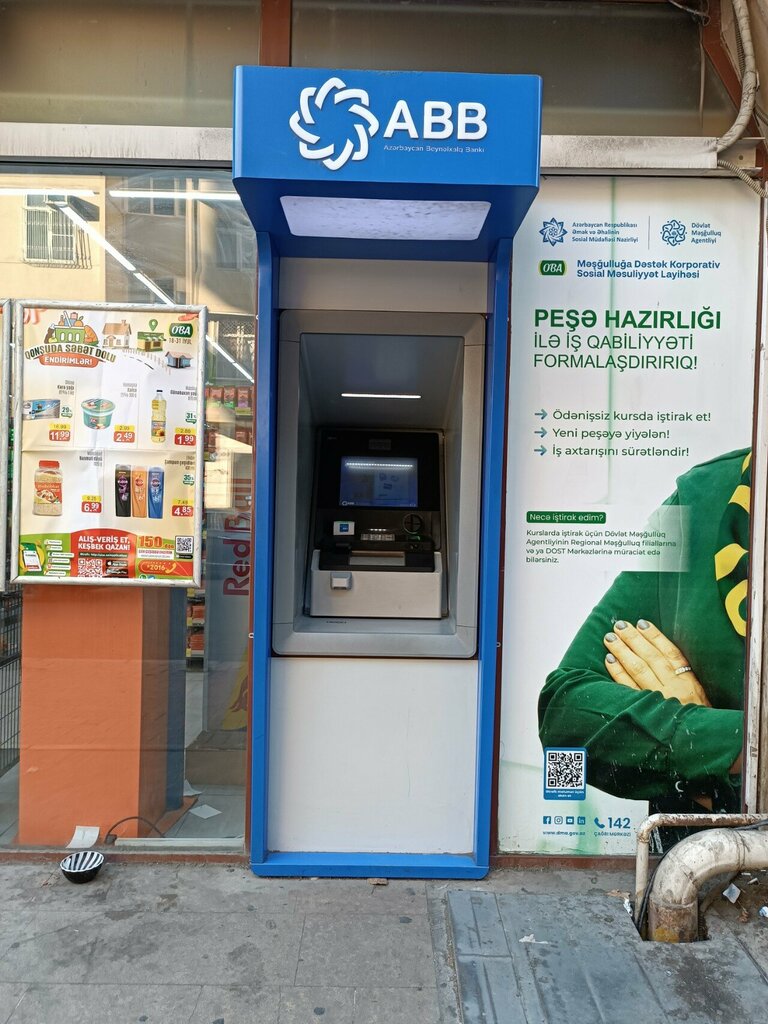 ATM'ler ABB, Bakü, foto