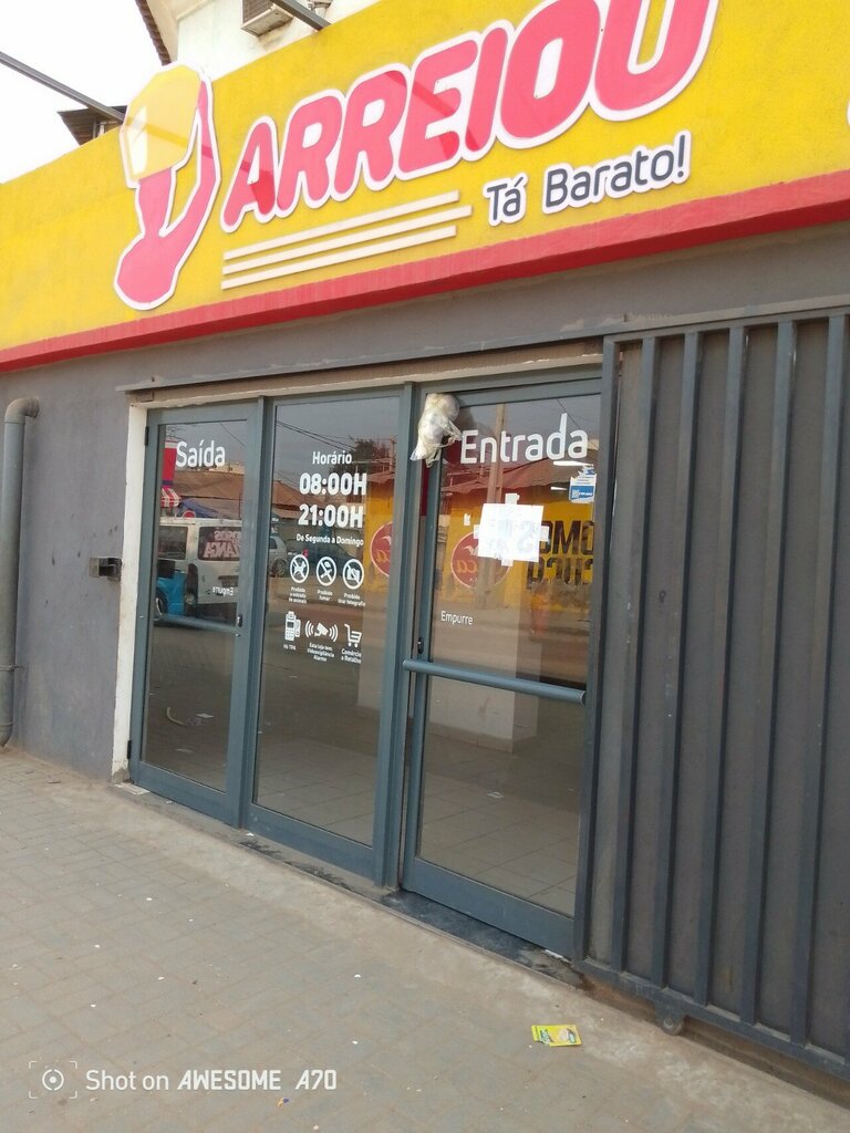 Süpermarket Arreiou, Loanda, foto