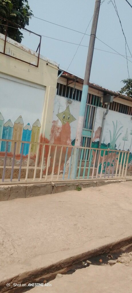 Anaokulları Creche, Loanda, foto